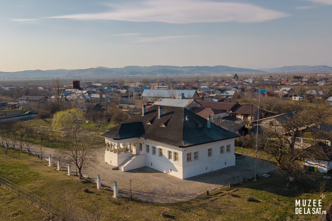 "Conacul Pană Filipescu" Museum - MuzeeDeLaSat