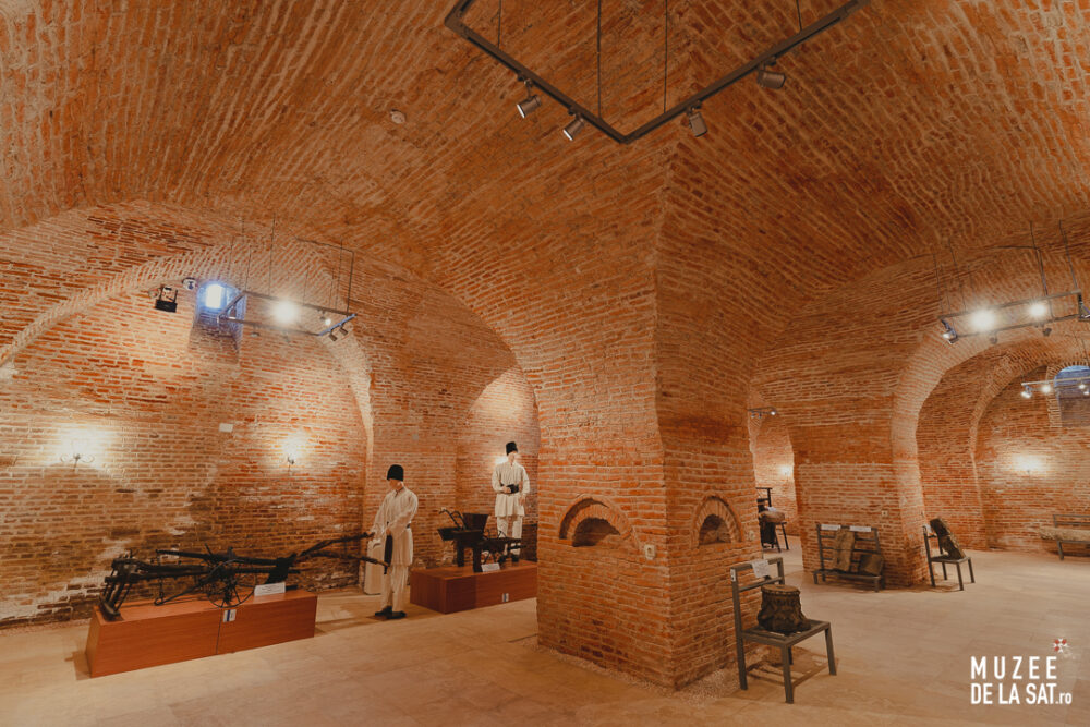 Tur virtual Muzeul „Conacul Pană Filipescu” - Muzee de la sat