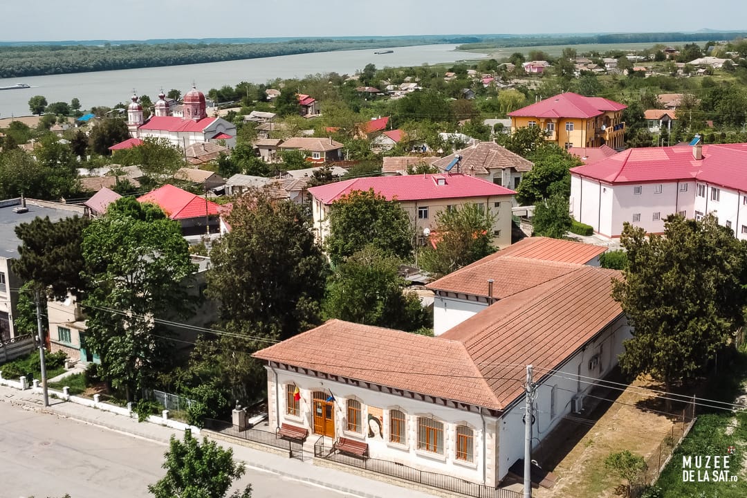 Muzeul de Artă „Dinu și Sevasta Vintilă” - Tur 3D - Muzee de la sat